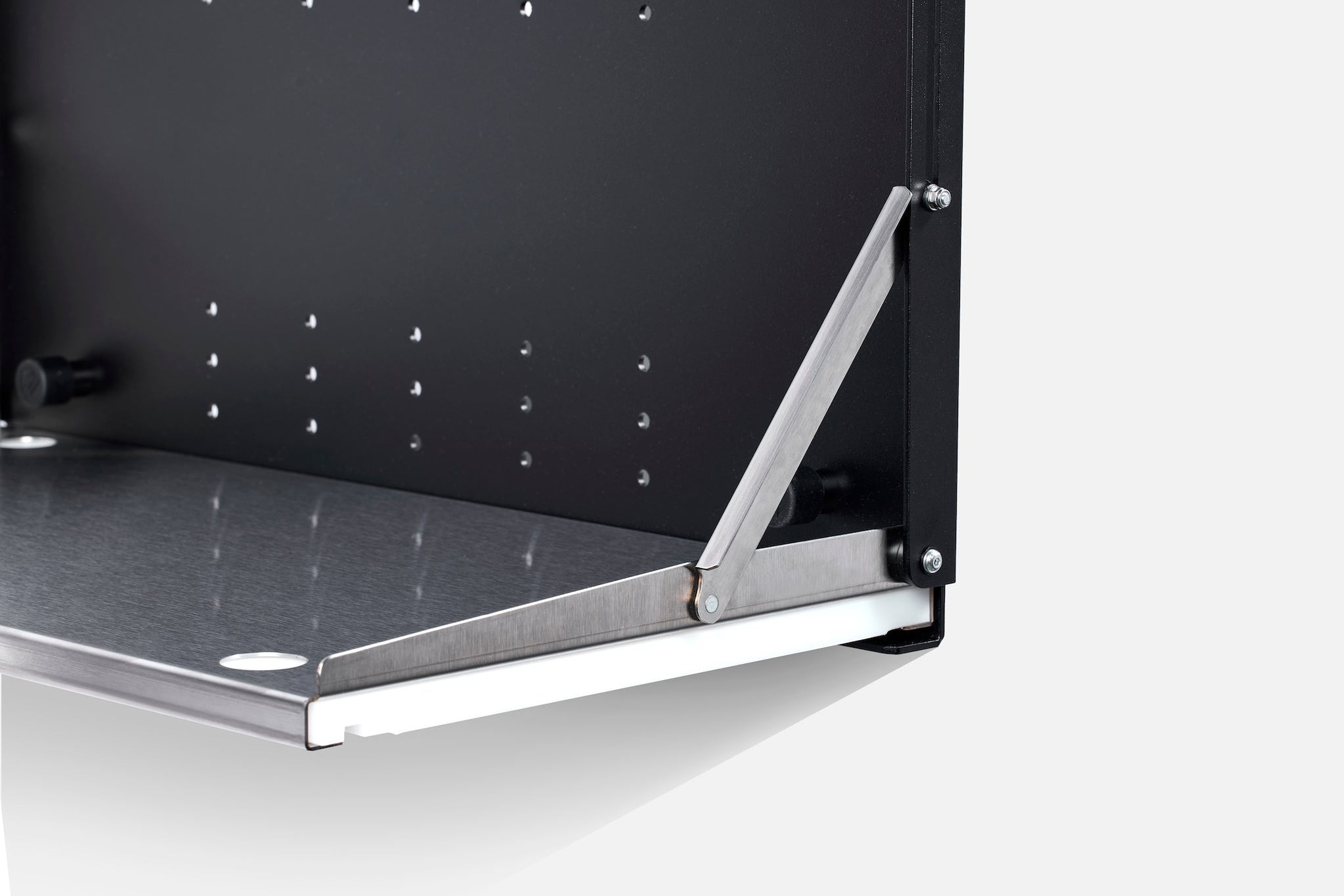 RIG'd UltraTable™ For UltraSwing™ — Land Cruiser Lifestyle